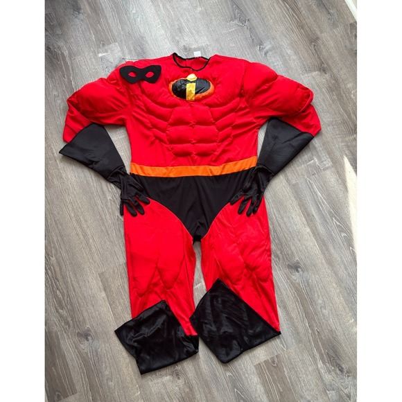 Disney | Other | The Incredibles Dad Red And Black Superhero Costume ...
